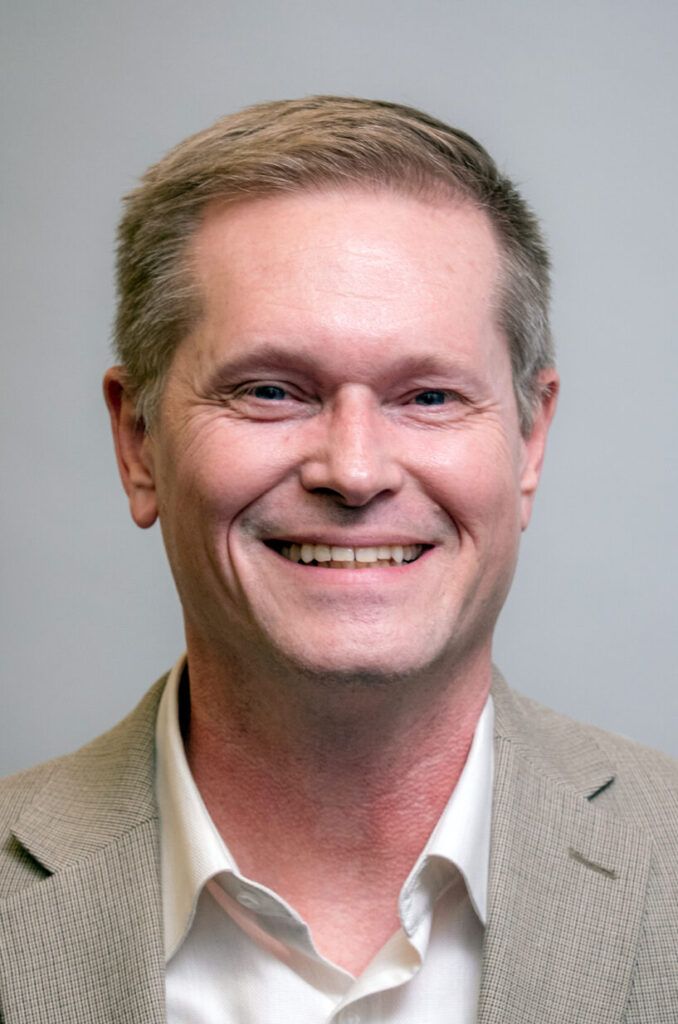 How ‘raving fans’ in small town Kansas built this govtech startup's ...