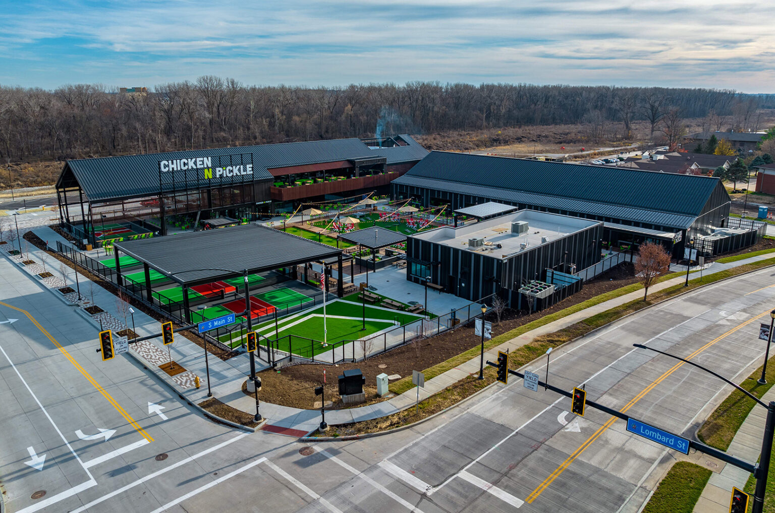 Chicken N Pickle serves a no-tech, backyard vibe; Here’s why it’s ...