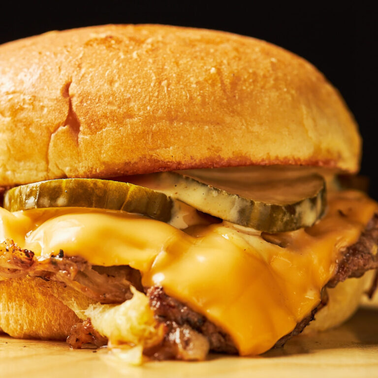 Cosmo Burger expanding to standalone Crossroads spot, smashing into ...