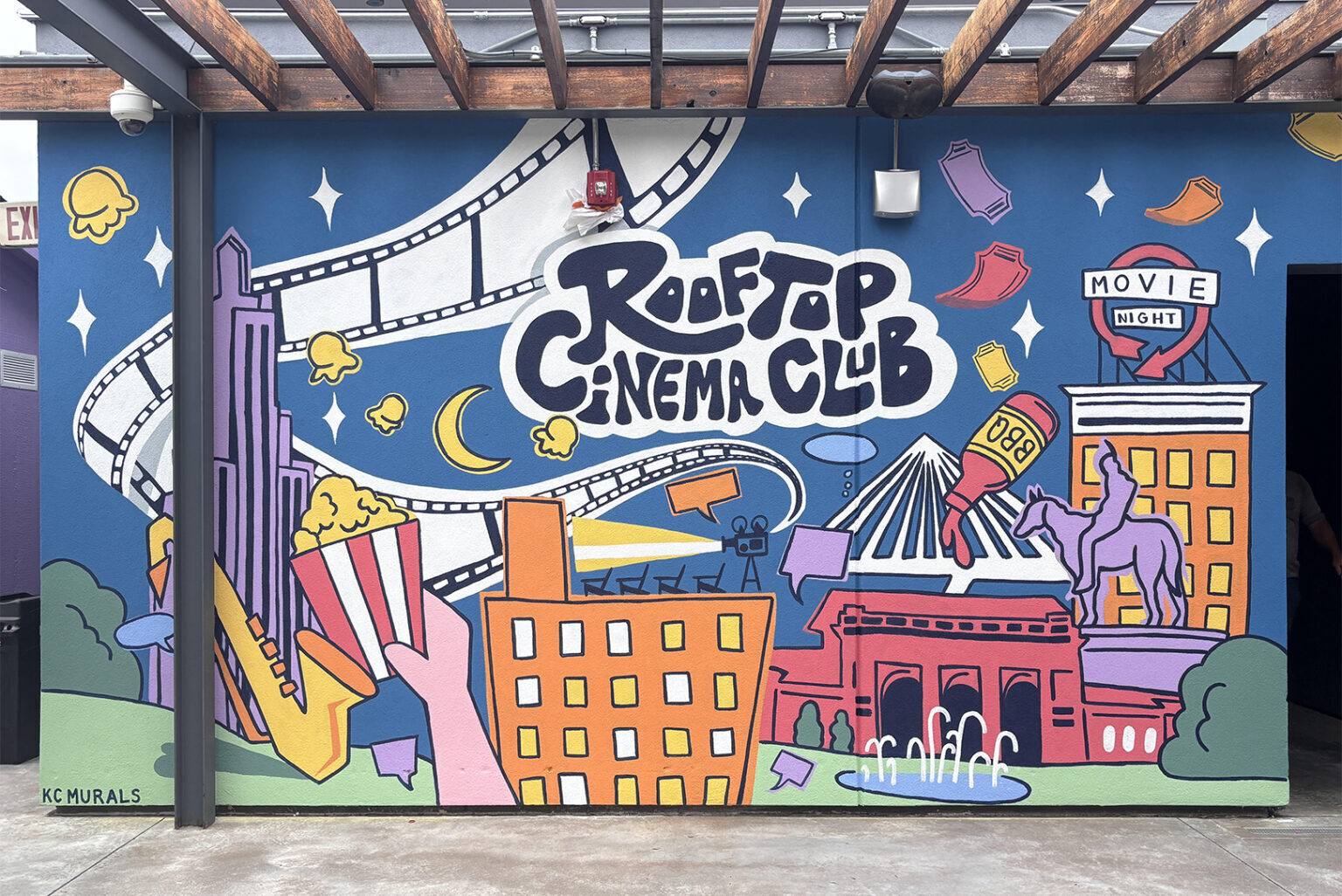 Rooftop Cinema Club premieres its open-air movie theater experience in ...